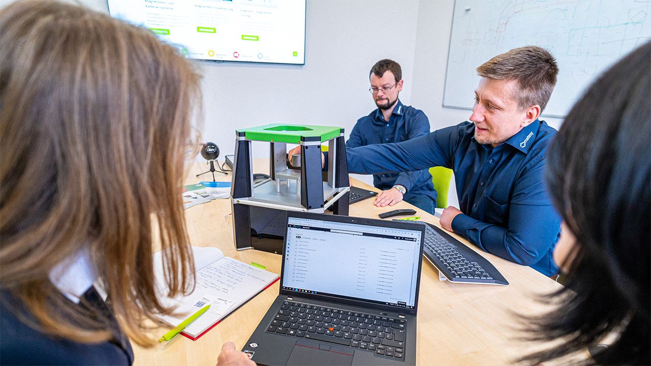 Accurately measure magnetism and twist.